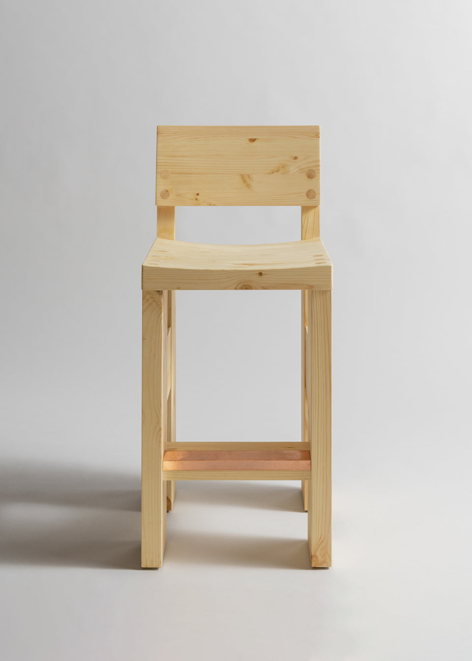 Furniture – Vaarnii
